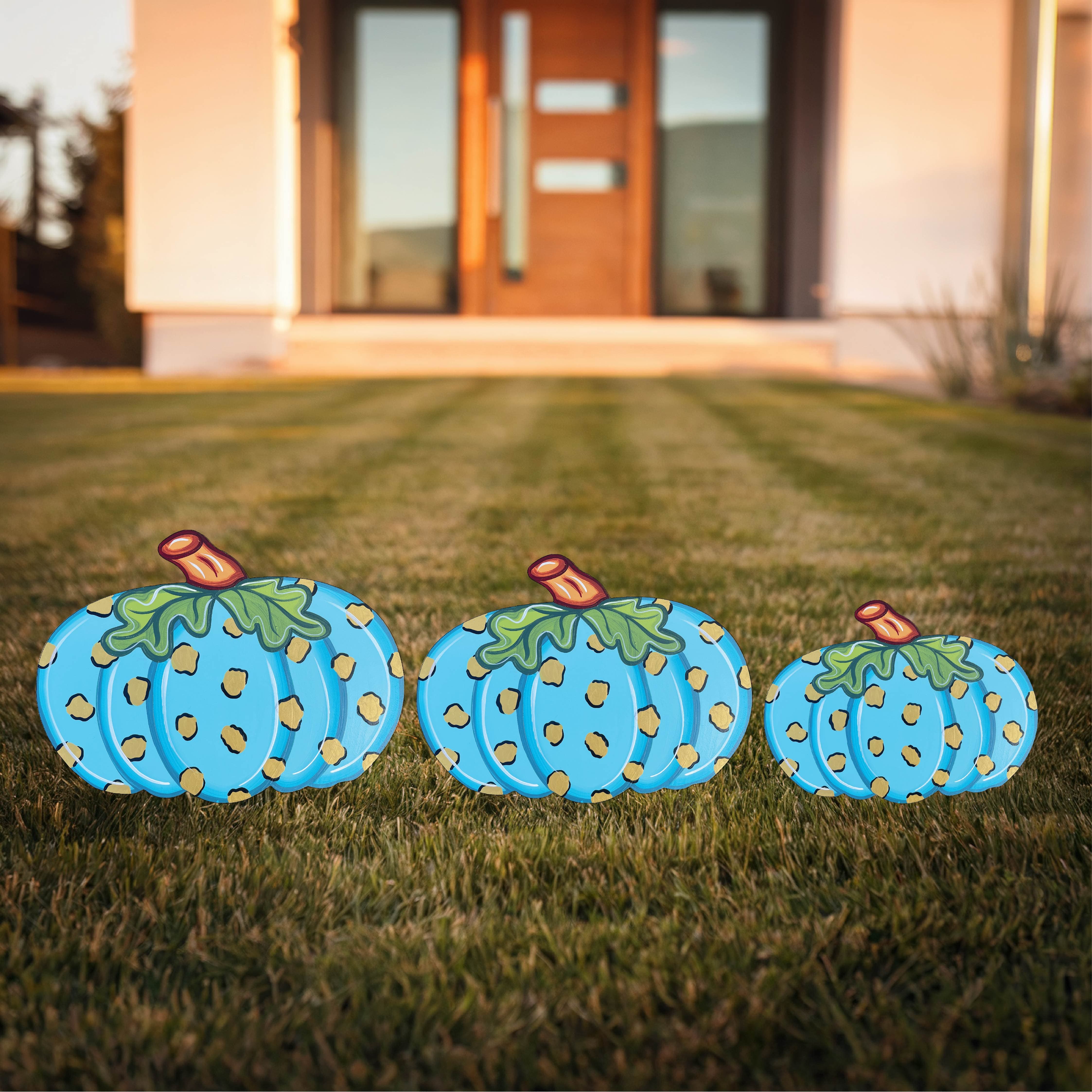 Triple Stacked Pumpkins Yard Art | Fall Outdoor Decoration – Yard Art ...