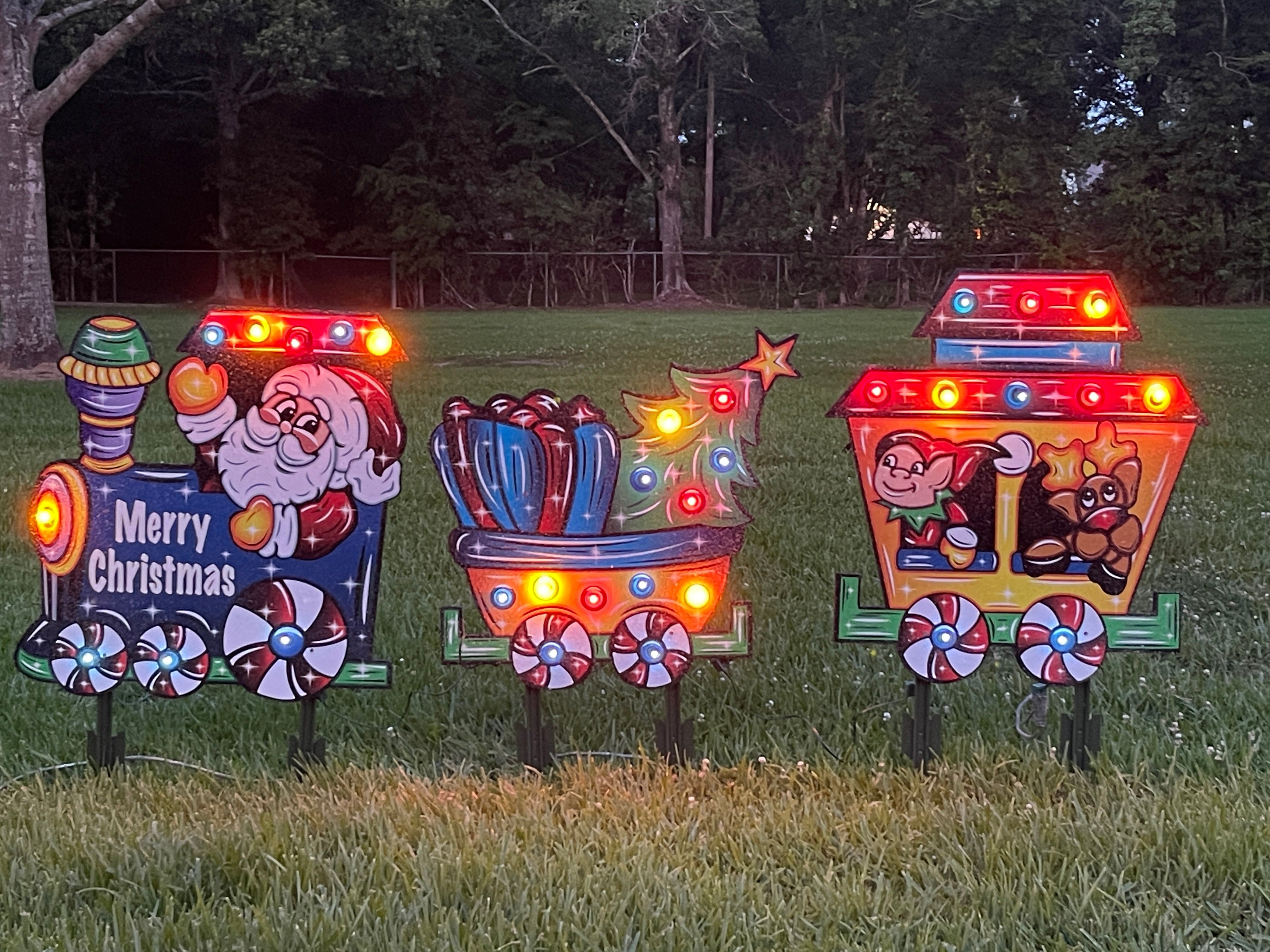 Santa driving a Train Outdoor Christmas Decor – Yard Art Decor and More LLC