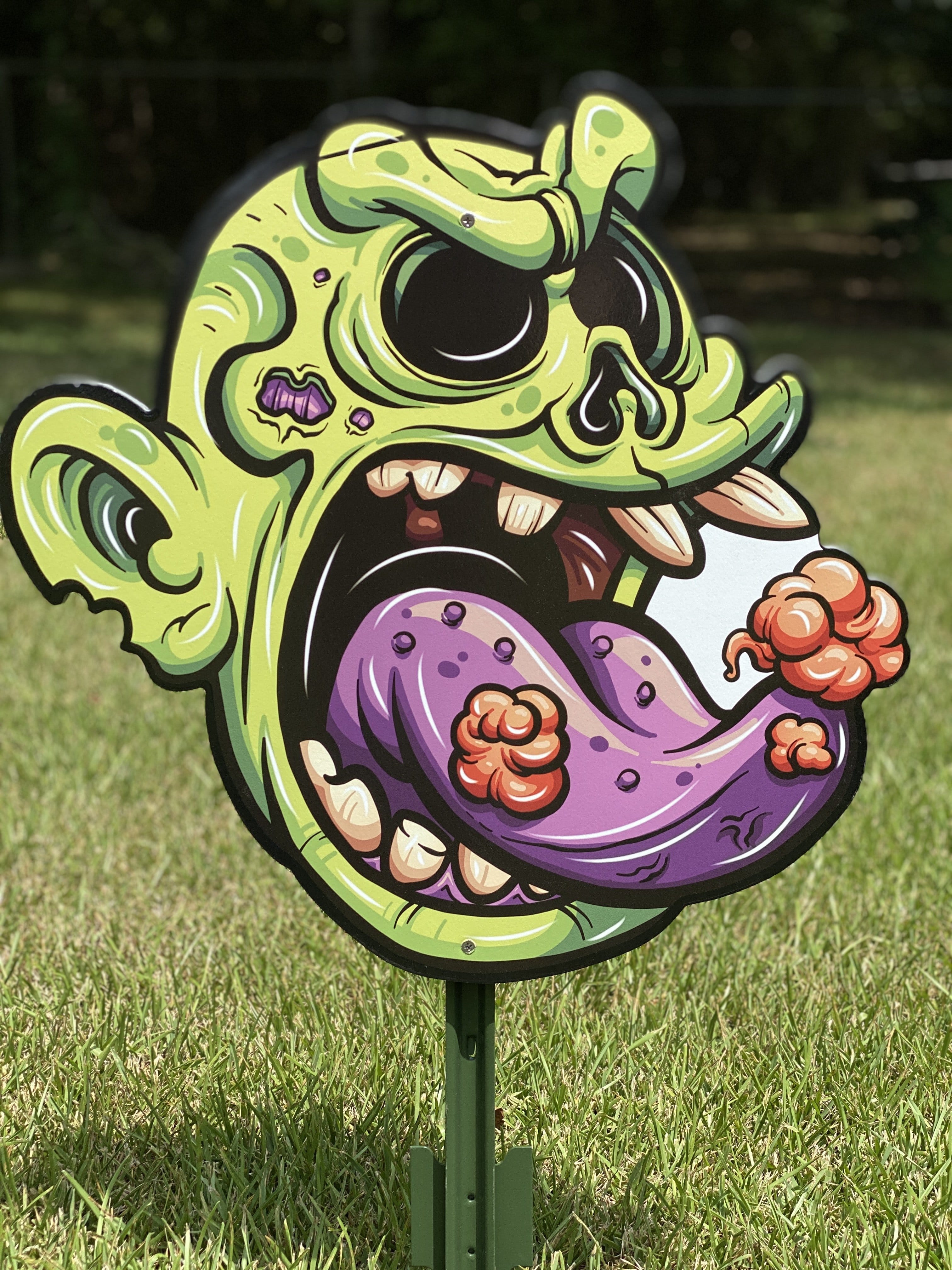 Green Zombie Face Halloween Yard Decor – Yard Art Decor and More LLC